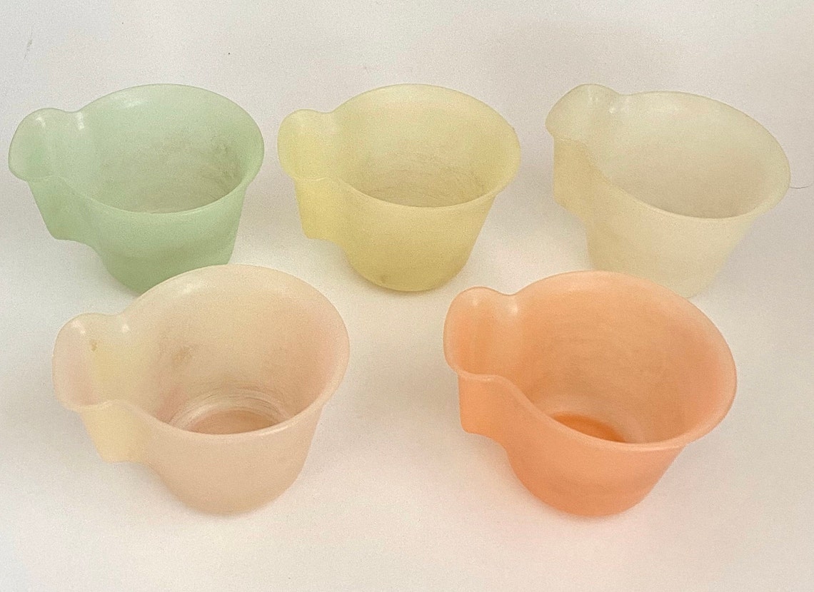 5 Vintage 1950s Tupperware Millionaire Line Cups Pastel Color Stacking ...