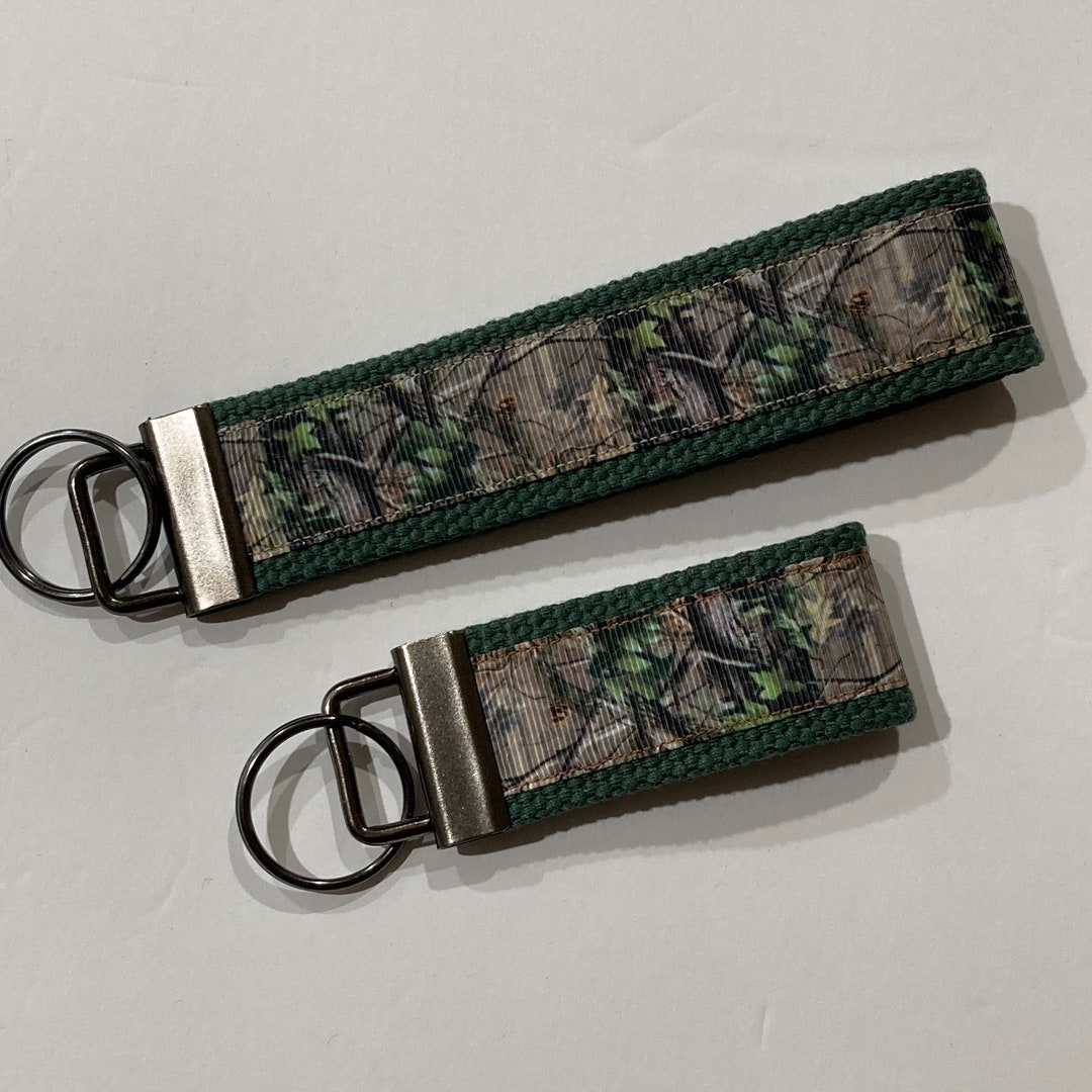 Hunting Camo Key Fob, Wristlet Keychain Keyring, Gift for Hunter, Gift ...