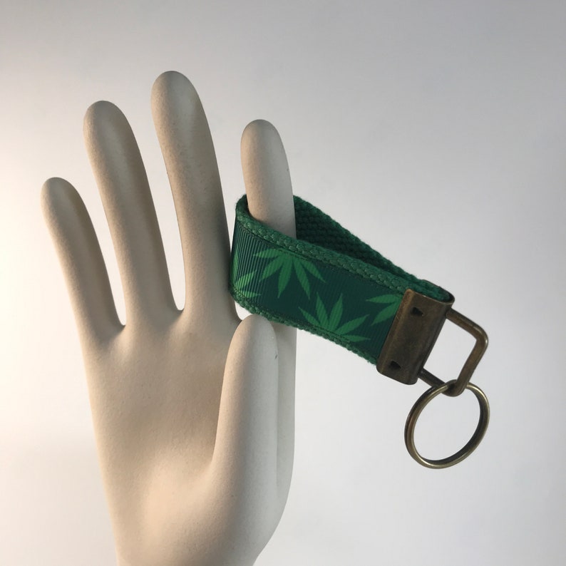 Marijuana Leaves Pot Leaves Cannabis Key Fob Wristlet Keychain Keyring ...