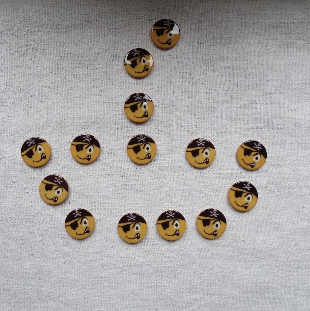Pirate Buttons/round Pirate Face Buttons/self Shank/dressing Up/badge ...