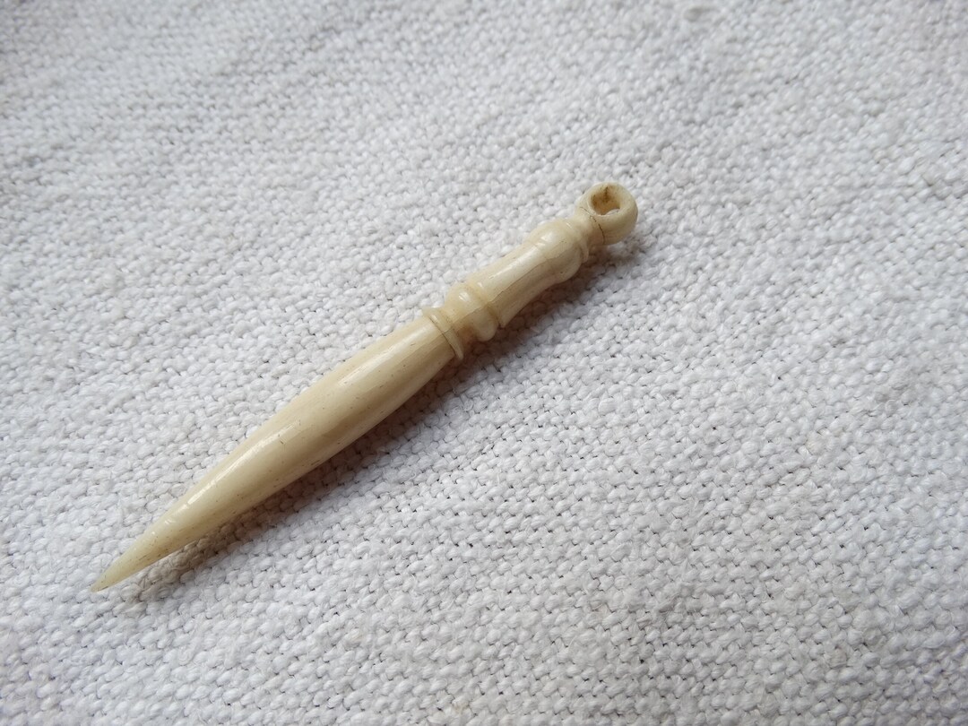 Antique Bone Awl or Bodkin/sewing Awl/turned Bone Bodkin/collectible ...