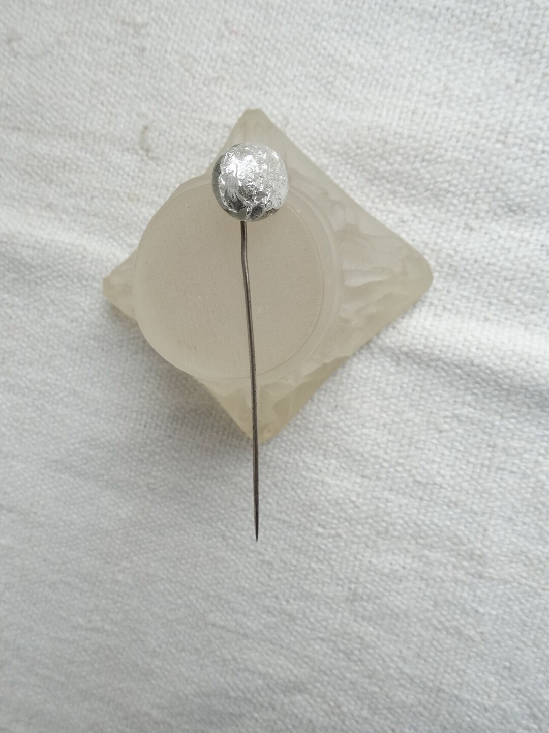 Antique Foil Glass Stick Pin/decorative Hat Pin/silver Foil Lapel Pin ...