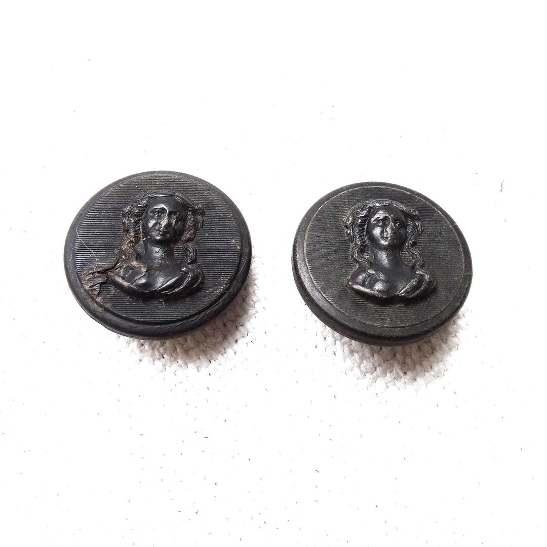 Antique Pressed Horn Buttons/2 Jenny Lind Horn Butttons/c19th Horn ...