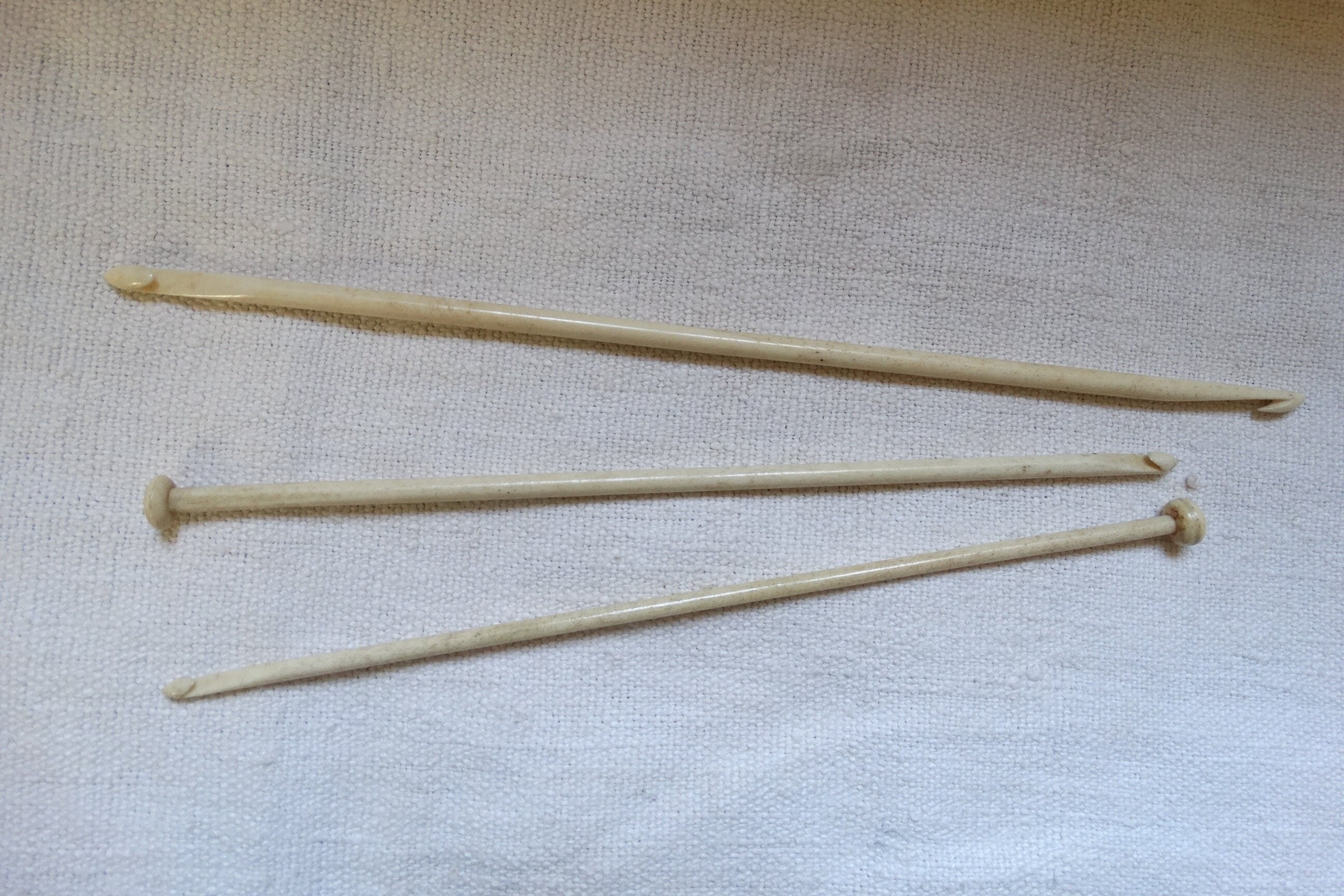 3 Antique Bone Crochet Hooks/turned Bone Lace - Etsy