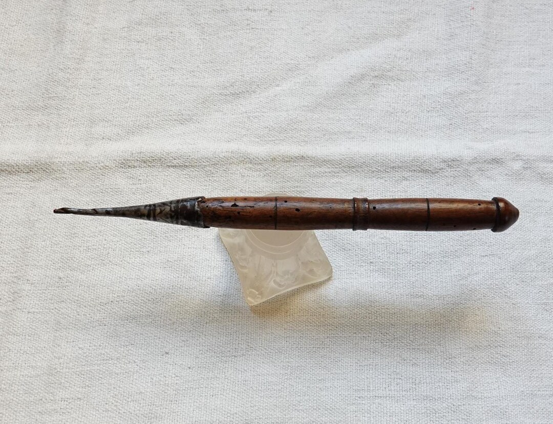 Antique Drop Spindle/turned Wood & Iron Spindle/ancien Fuseau De ...