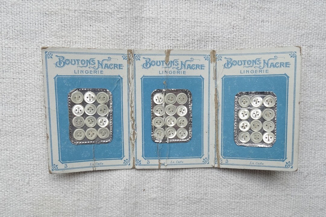 36 Vintage Nacre Buttons on Cards/mother of Pearl Lingerie Buttons/tiny ...
