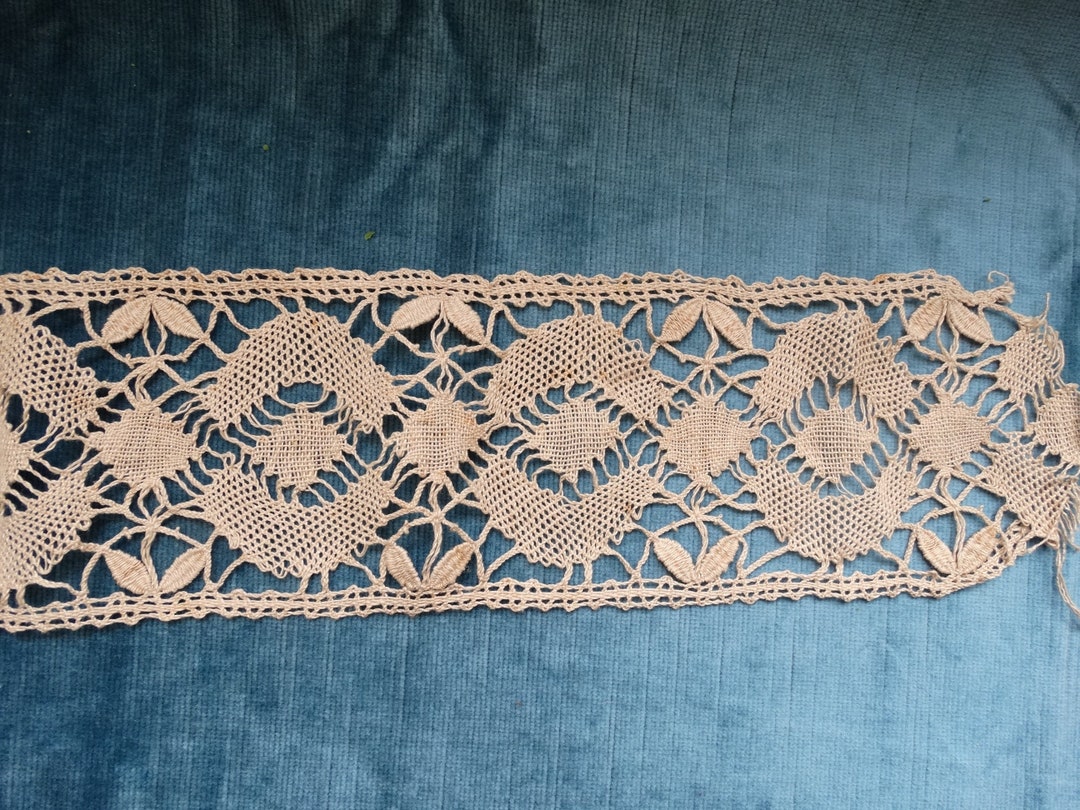 1.54 M Antique Handmade Filet Lace Ecru Linen Lace Border. French ...