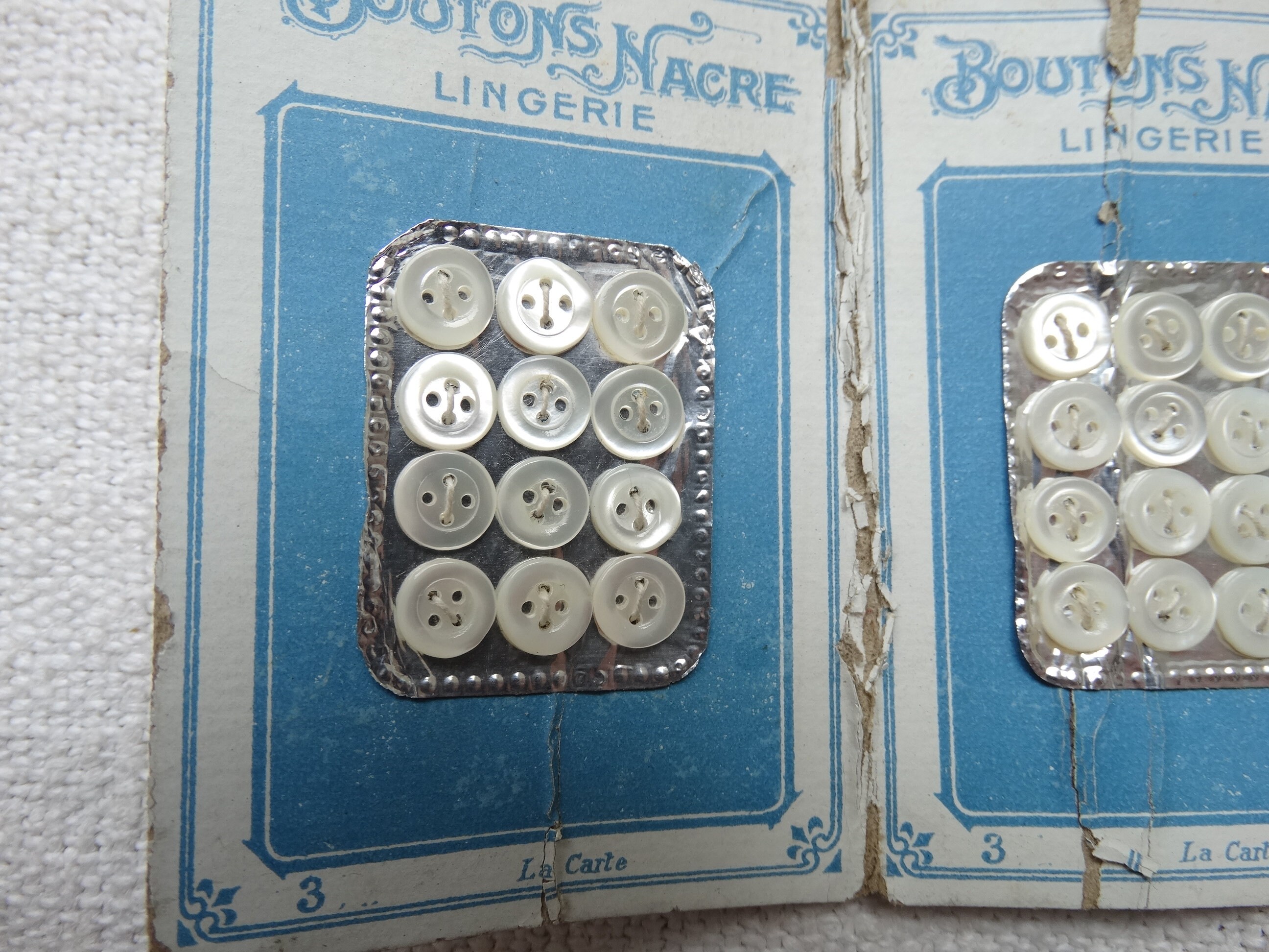 36 Vintage Nacre Buttons on Cards/mother of Pearl Lingerie - Etsy