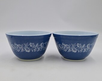 Colonial Mist Vintage Pyrex Mixing Bowl Set of 3, 401 402 403 1980s ...