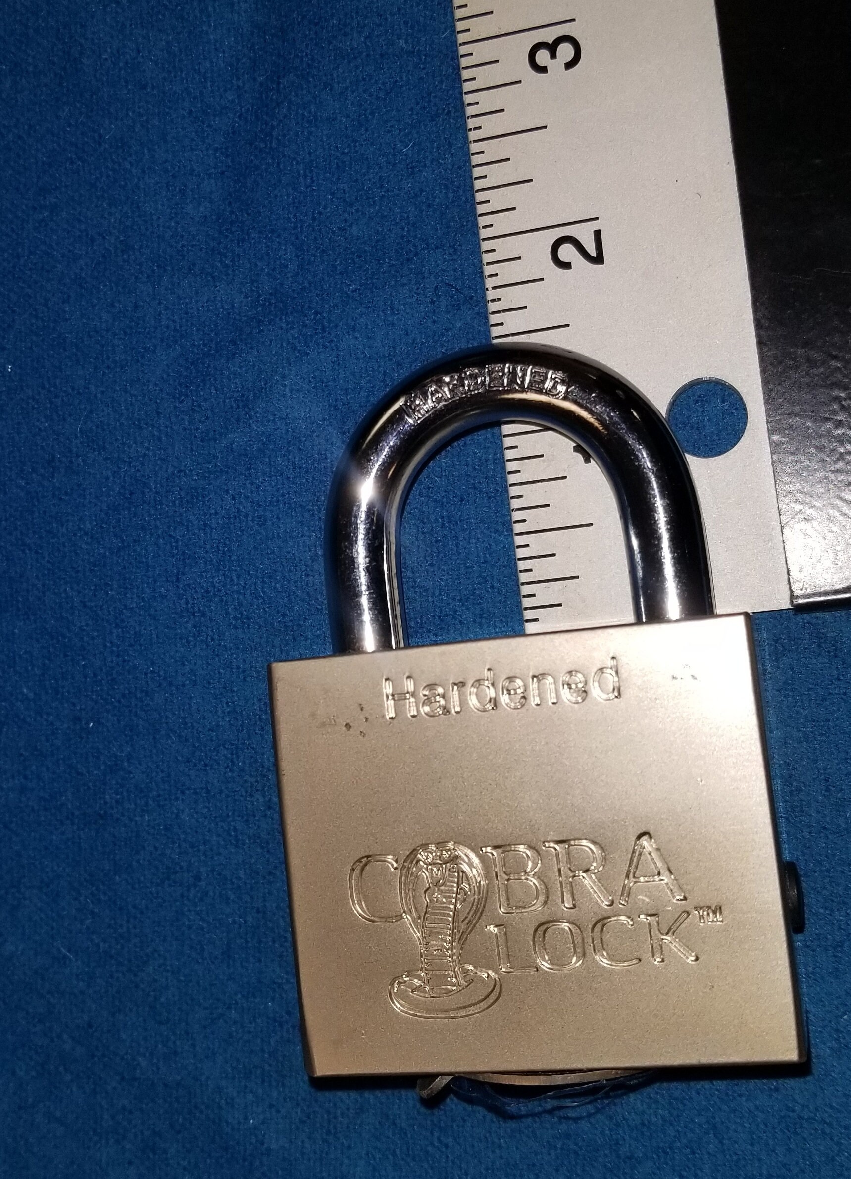 Cobra Padlock With a Medeco M3 Locking Cylinder and 3 Working Keys ...