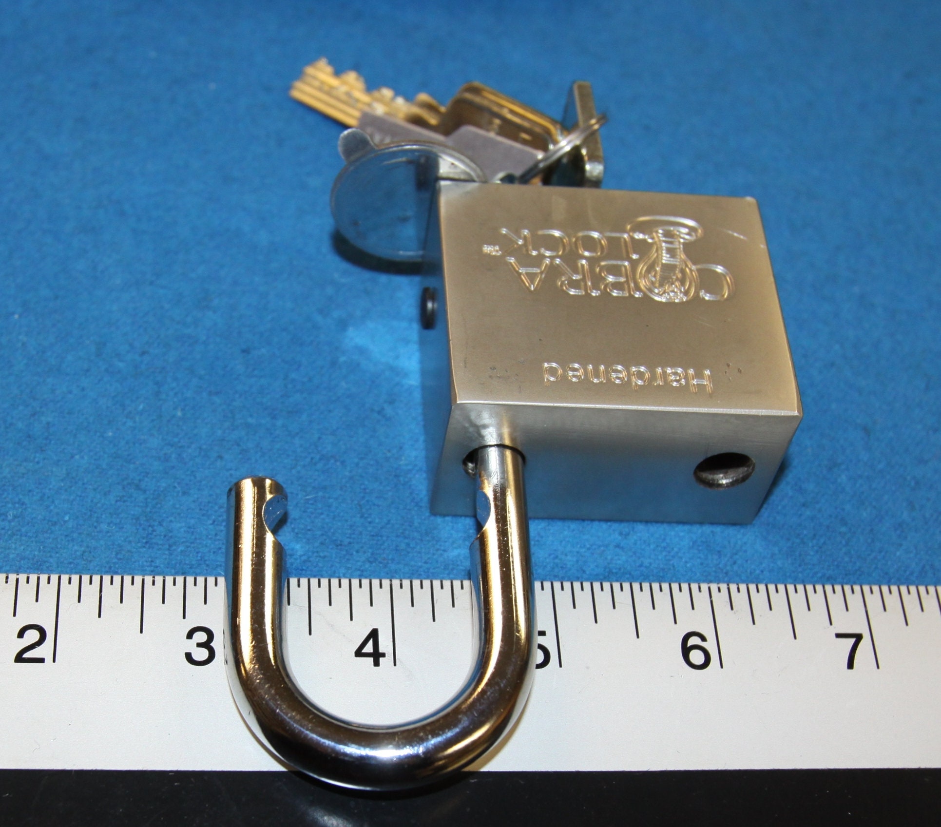 Cobra Padlock With a Medeco M3 Locking Cylinder and 3 Working Keys ...