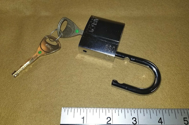 Abloy PL330 Pl 330 Model Padlock With 2 Working Keys - New - Etsy