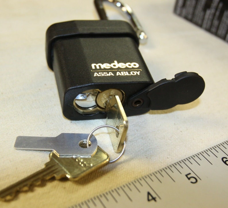 Medeco Assa Abloy Model 54515 Padlock With 2 Working Keys - New - Etsy