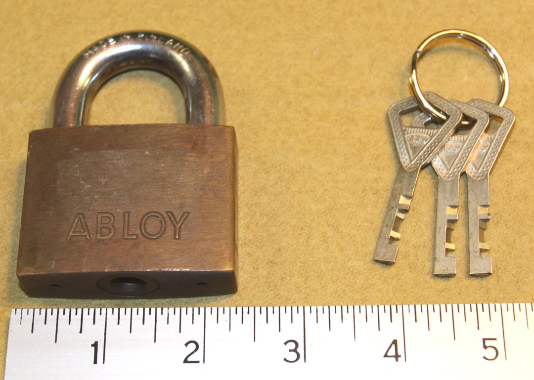 Abloy Vintage Model 3071 Padlock With 3 Working Keys - Made in Finland ...