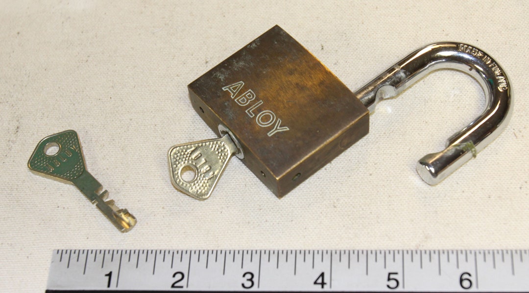 Abloy Vintage Model 3071 Padlock With 2 Working Keys - Made in Finland ...