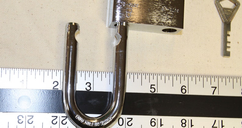 Abloy 3076 Vintage Model Padlock With 2 Working Keys With Original Box ...