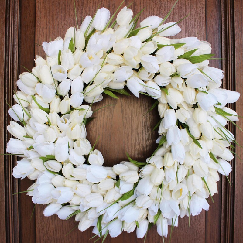 Tulip Wreath - Etsy