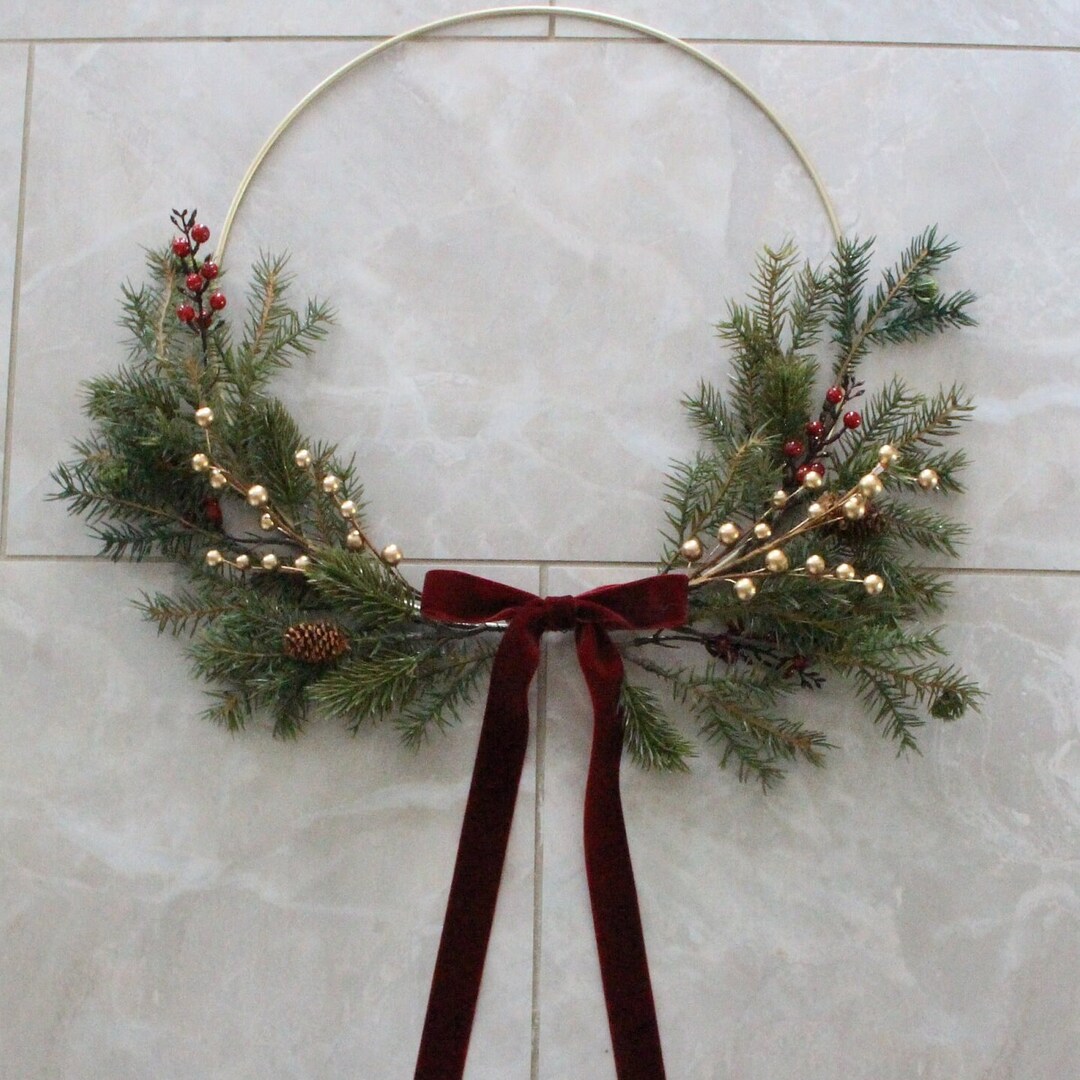 Pine, Pinecone & Berry Hoop Wreath With Velvet Bow – Holiday Hoop ...