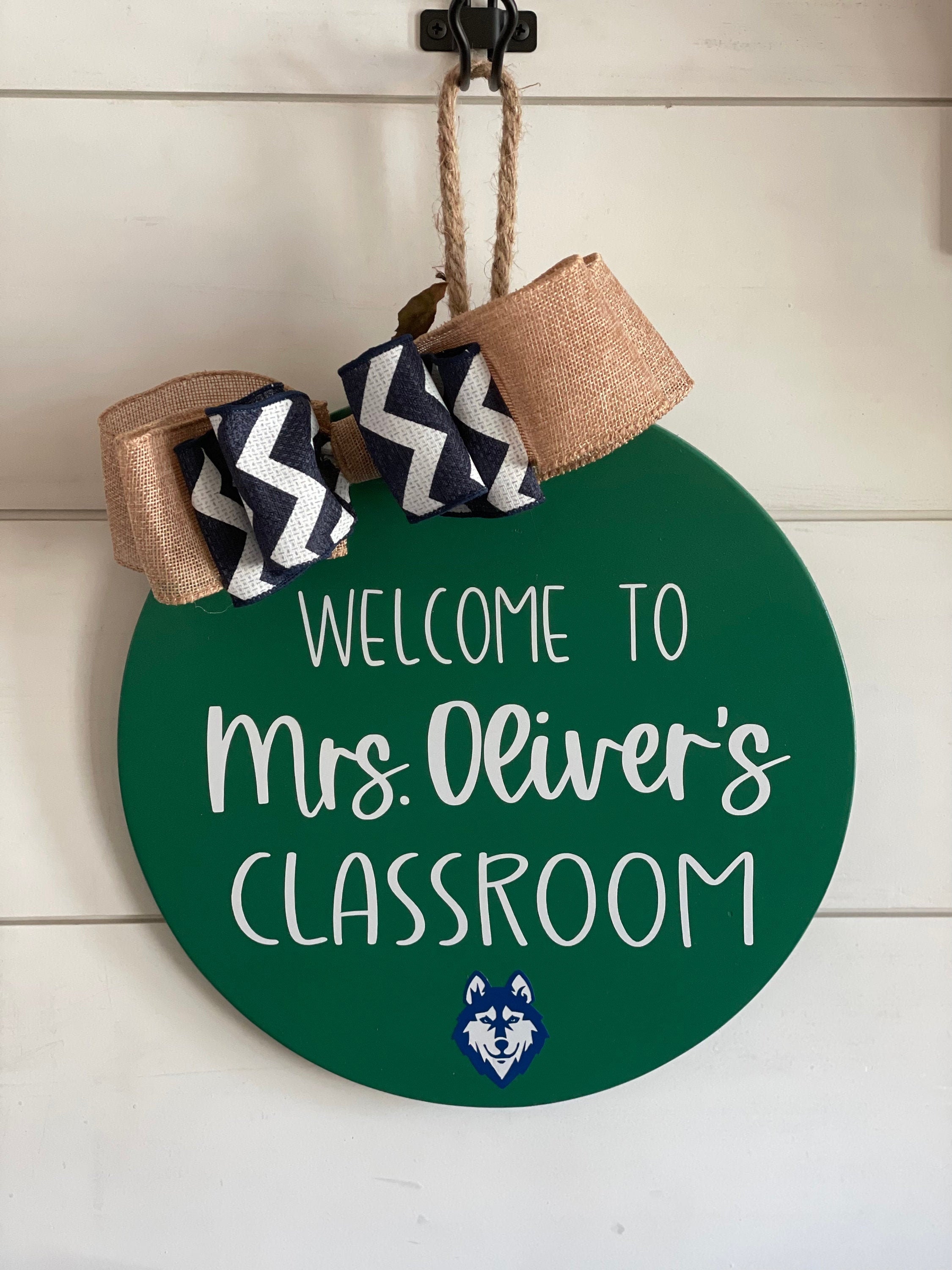 Round Welcome to Classroom Sign - Etsy