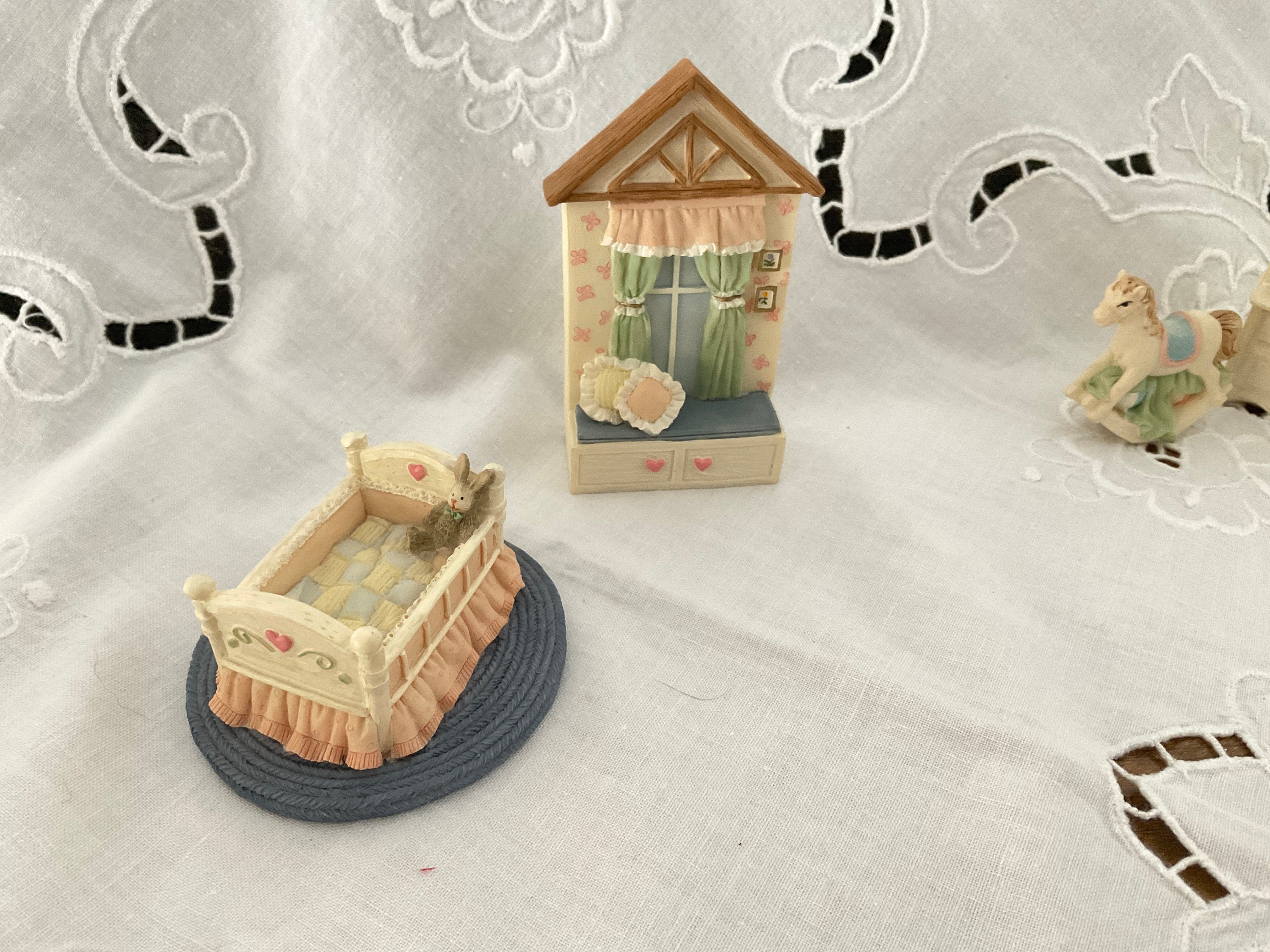 Avon Gift Collection Mini Furniture Nursery, Avon Fine Collectibles ...