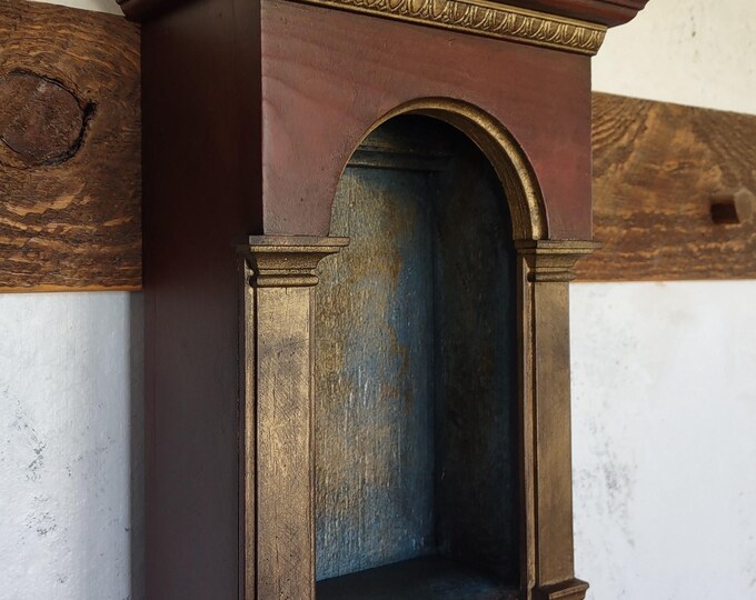 Shrine Nicho Niche Memorial Made to Look Like an Old Relic From a Small ...