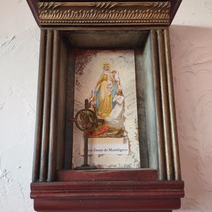 Shrine Nicho Niche Made to Look Like an Old Antique Discovery. - Etsy