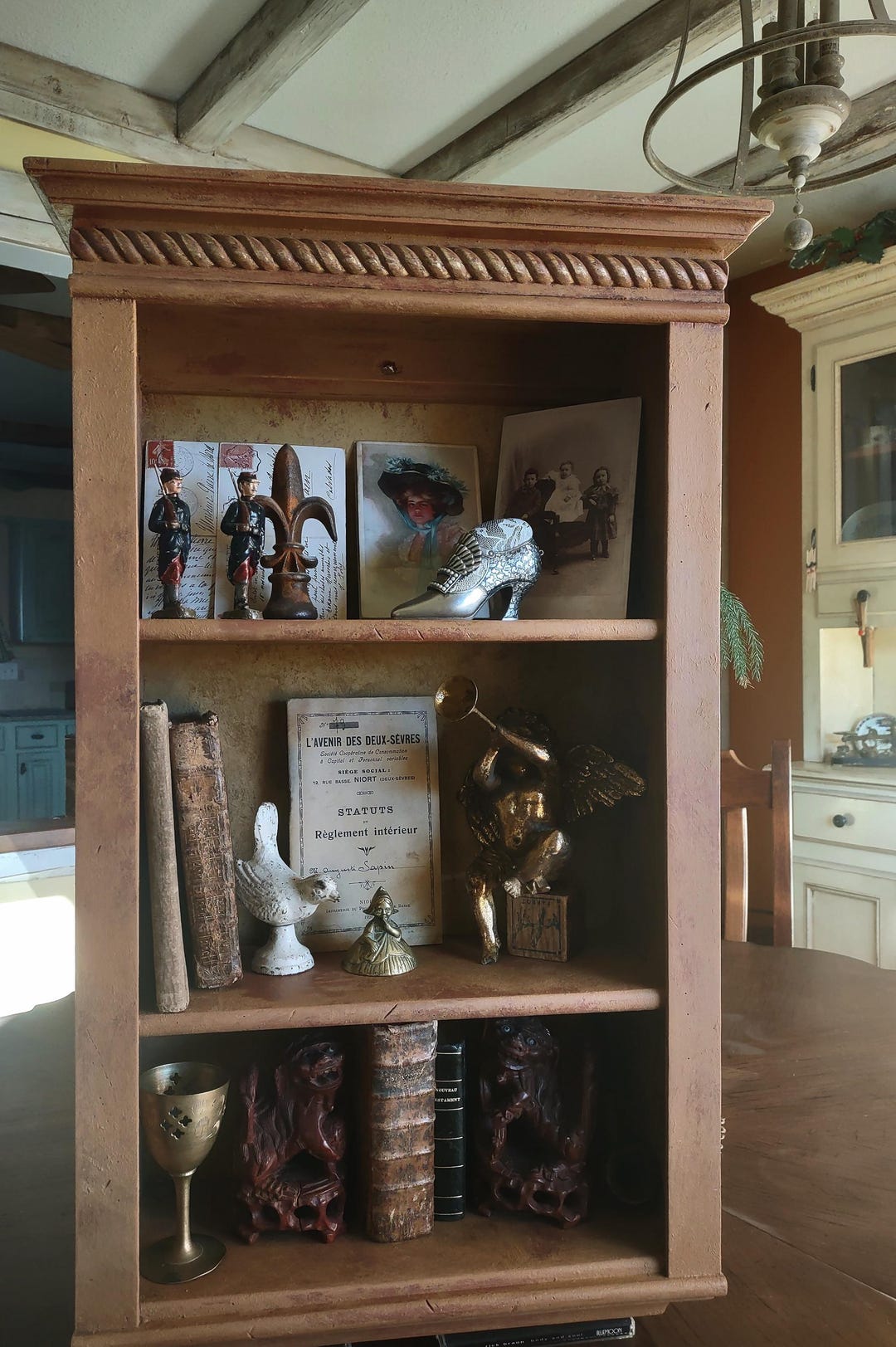 Tuscany Style Wall Shelf for Collectables Hobbies Antiques and Your ...