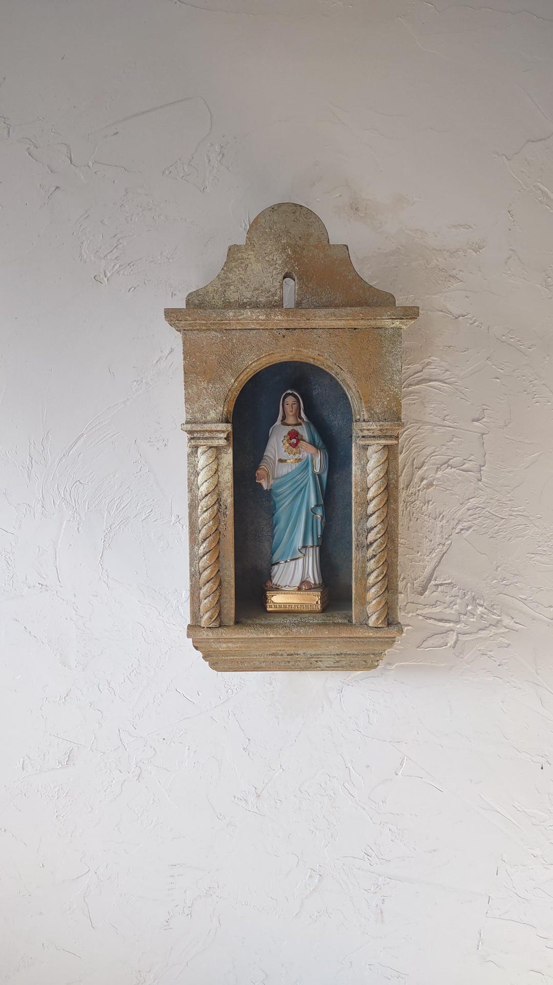 Shrine Nicho Niche Memorial Religious Display Influenced by Mission ...