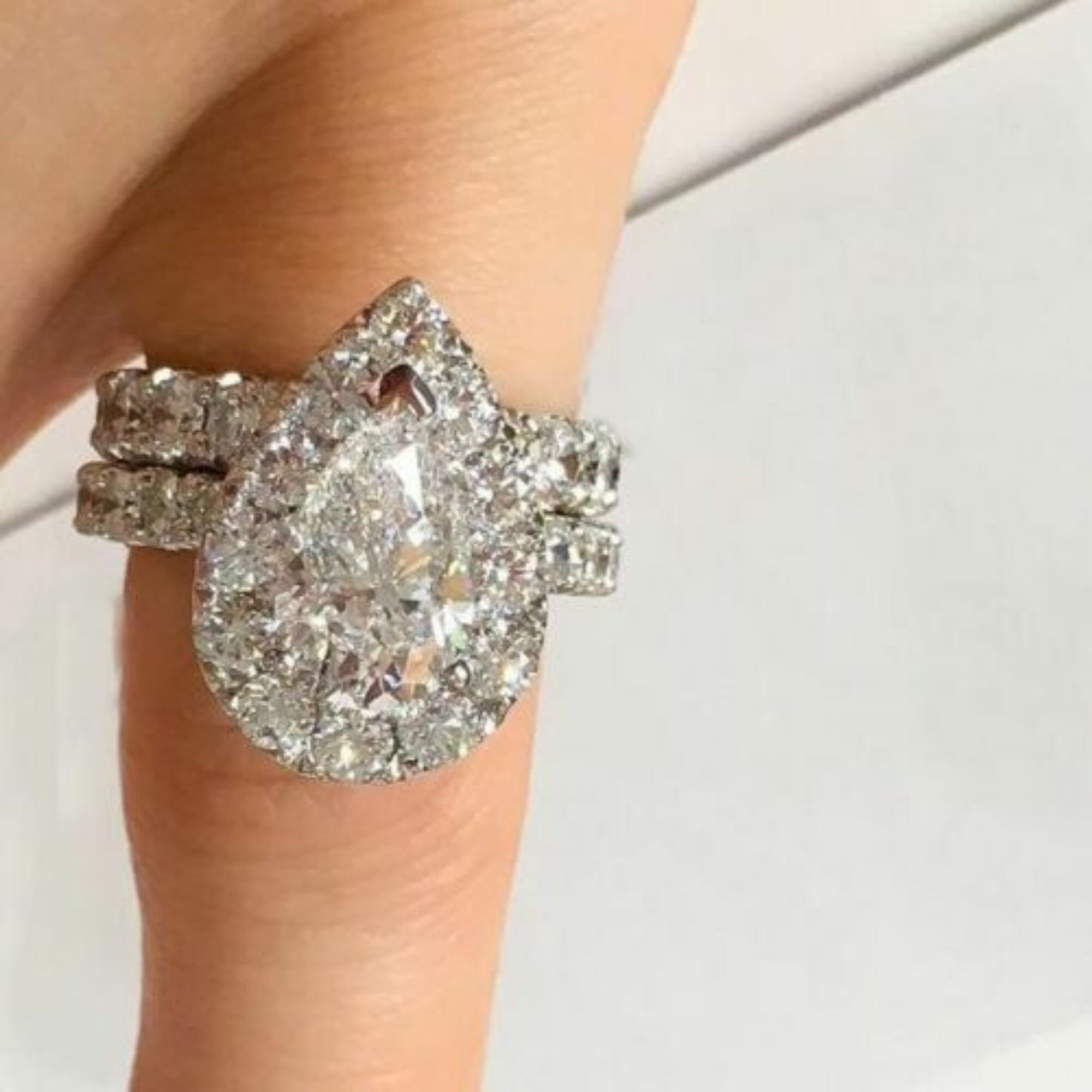 Pong Single Halo 5.75ct Pear Cut White Diamond Amazing Engagement ...