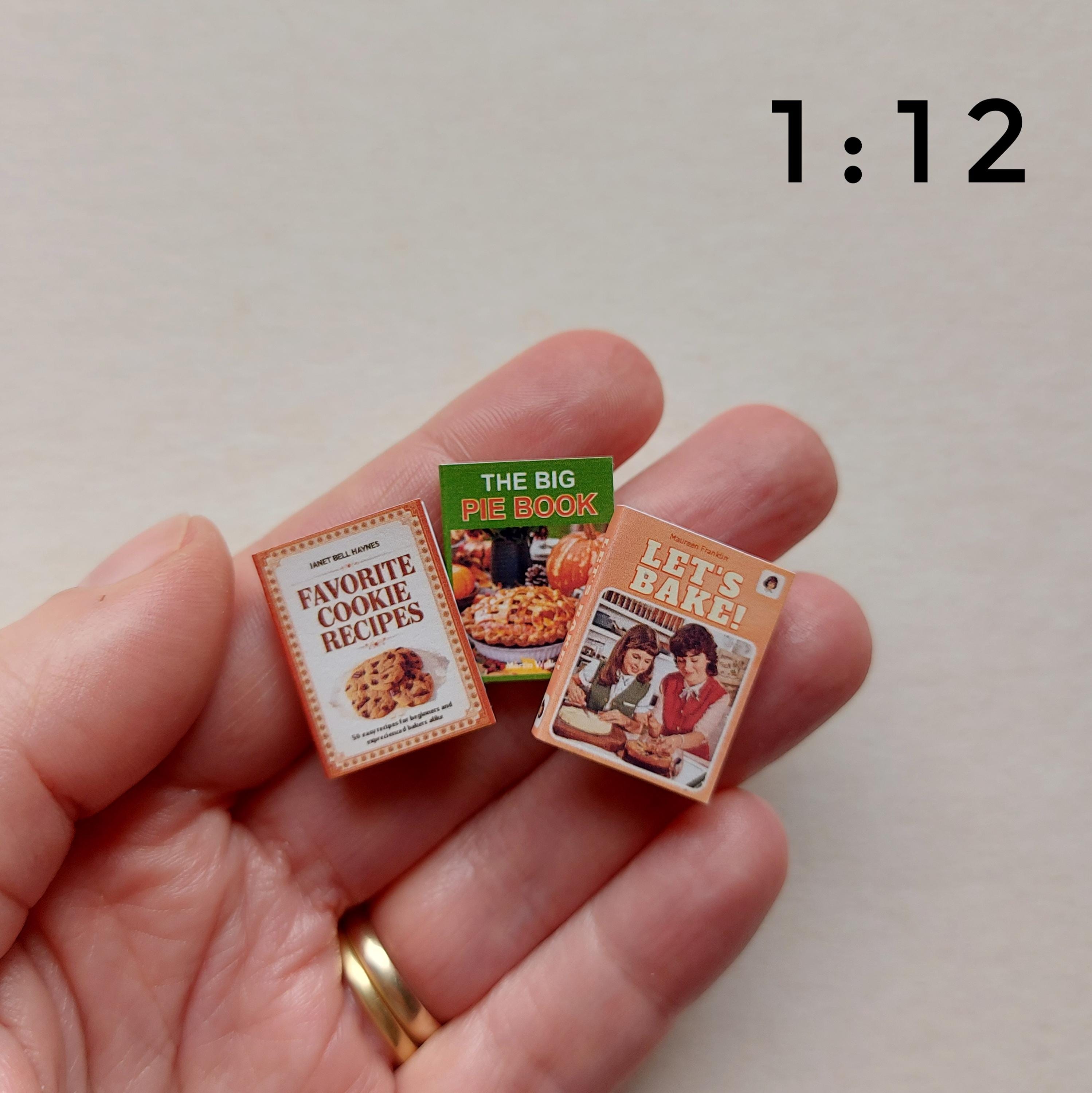 BAKING BOOK COVERS, Retro Style Cookbooks in 12th and 6th Scale ...