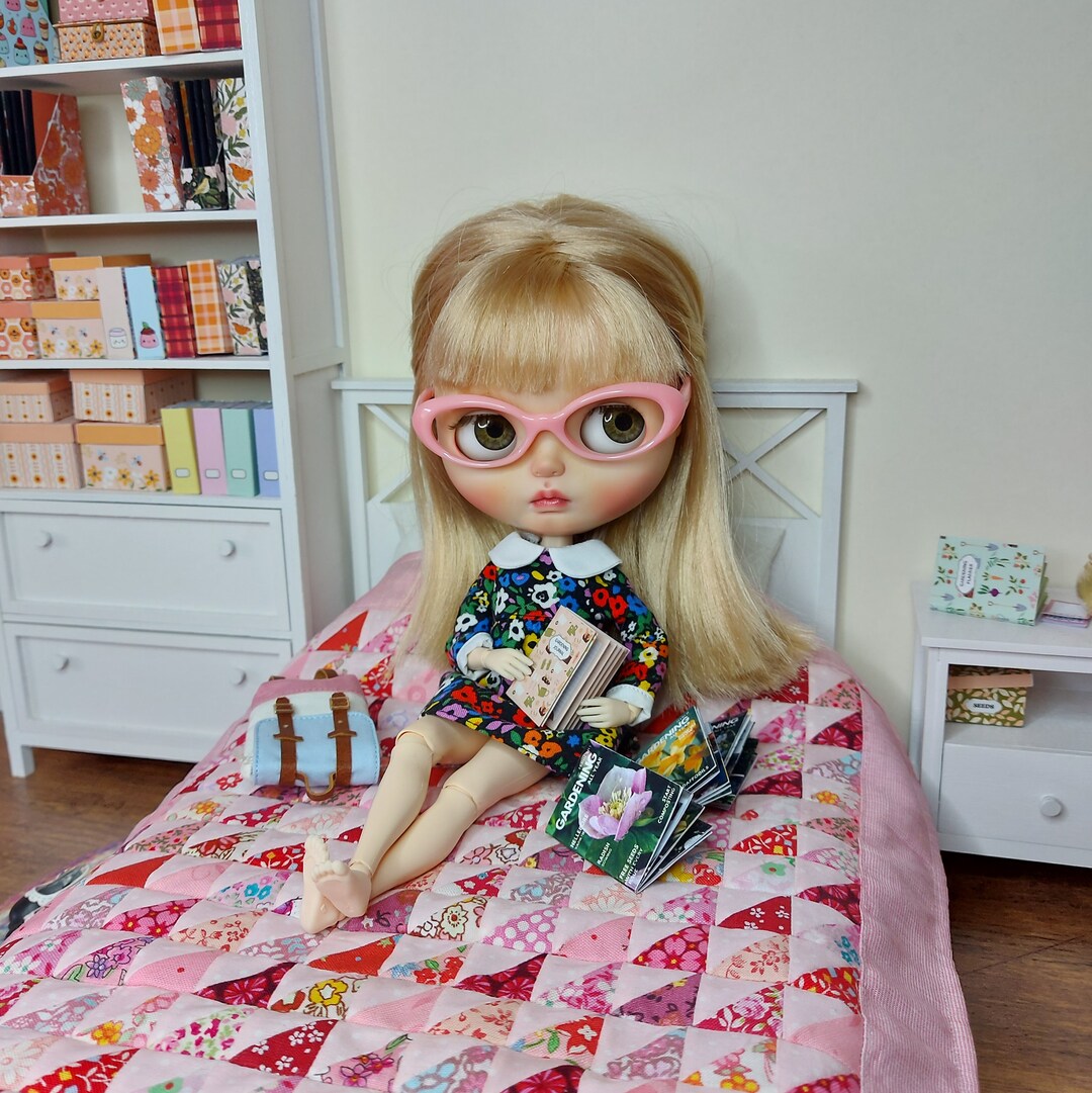 Blythe Doll Quilt, 6th Scale Patchwork Bedding, Barbie Blanket - Etsy