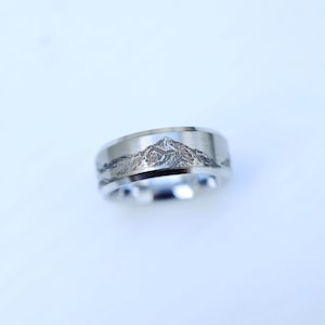Hyper Detail Engraved Mountain Landscape Ring, 3D Mountain Lines Ring ...