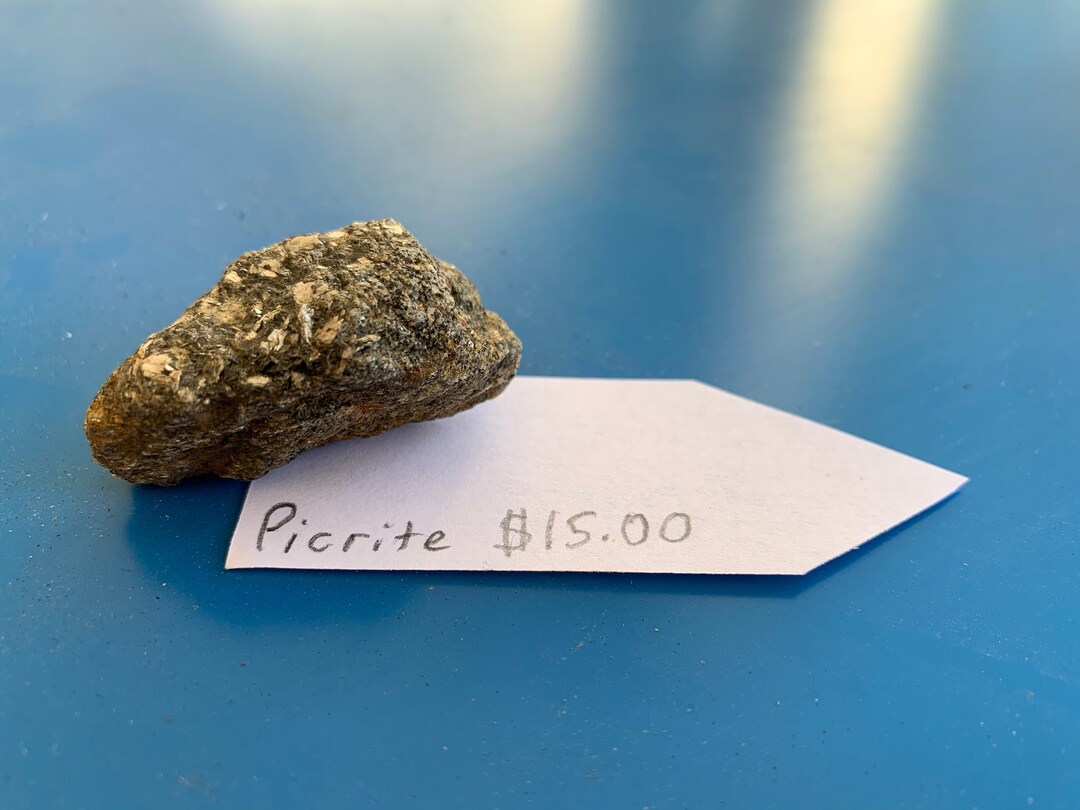 1.5 Piece of Picrite - Etsy