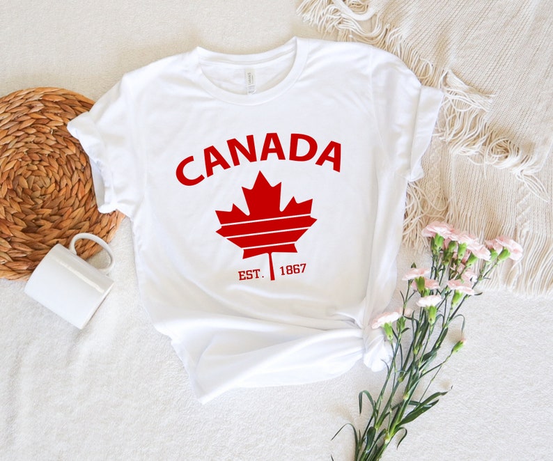 Canada Shirt Proud Canadian Canadian T-shirt Canada Day | Etsy