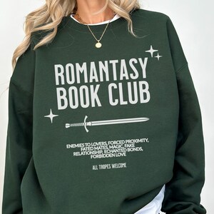 Romantasy Book Club Sweatshirt, Romantasy Reader Sweatshirt, Fantasy ...