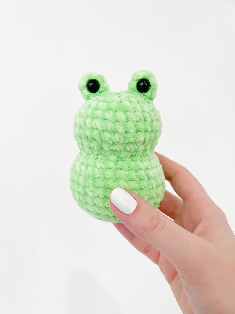 Bulbous Frog Crochet Pattern PDF - Etsy