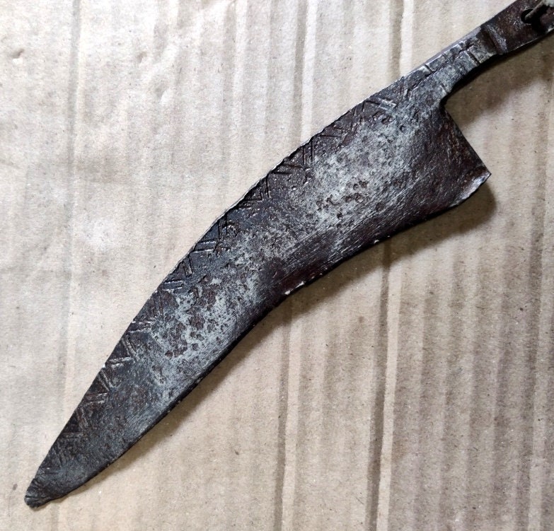 Vintage Old Hand Forged Indian Khanjar Knife Old Iron Blade Dagger ...