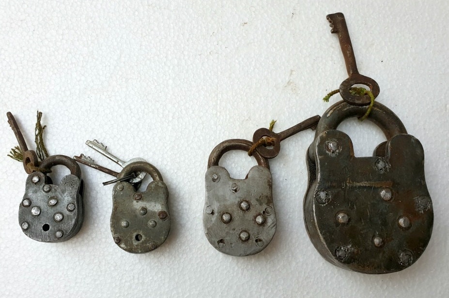 Antique Old Iron Lot of 4 Lock With Key Good Working Condition Lock - Etsy