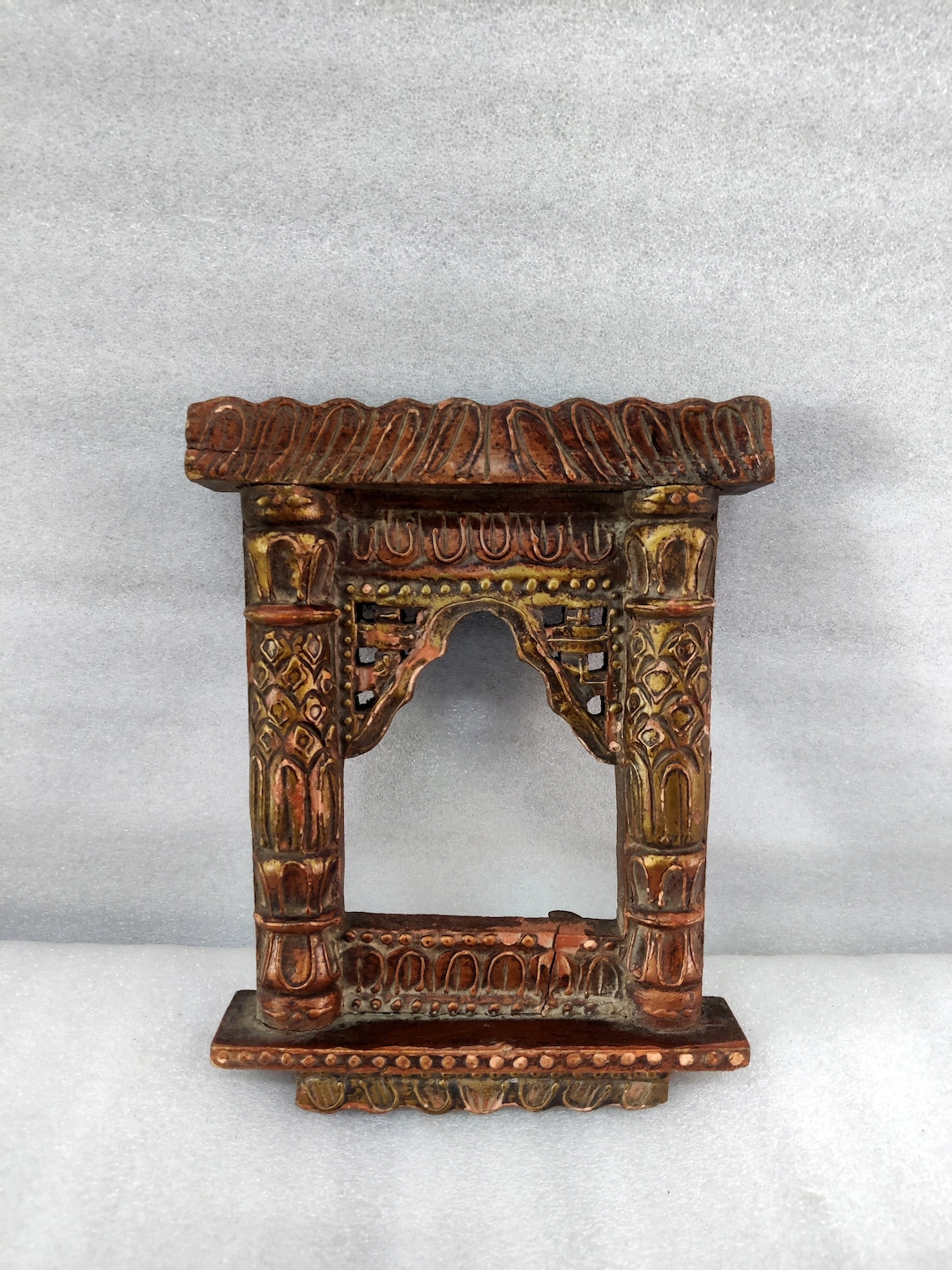 Handcrafted Wood Hand Painted Jodhpuri Jharokha Wall Hanging Photo ...