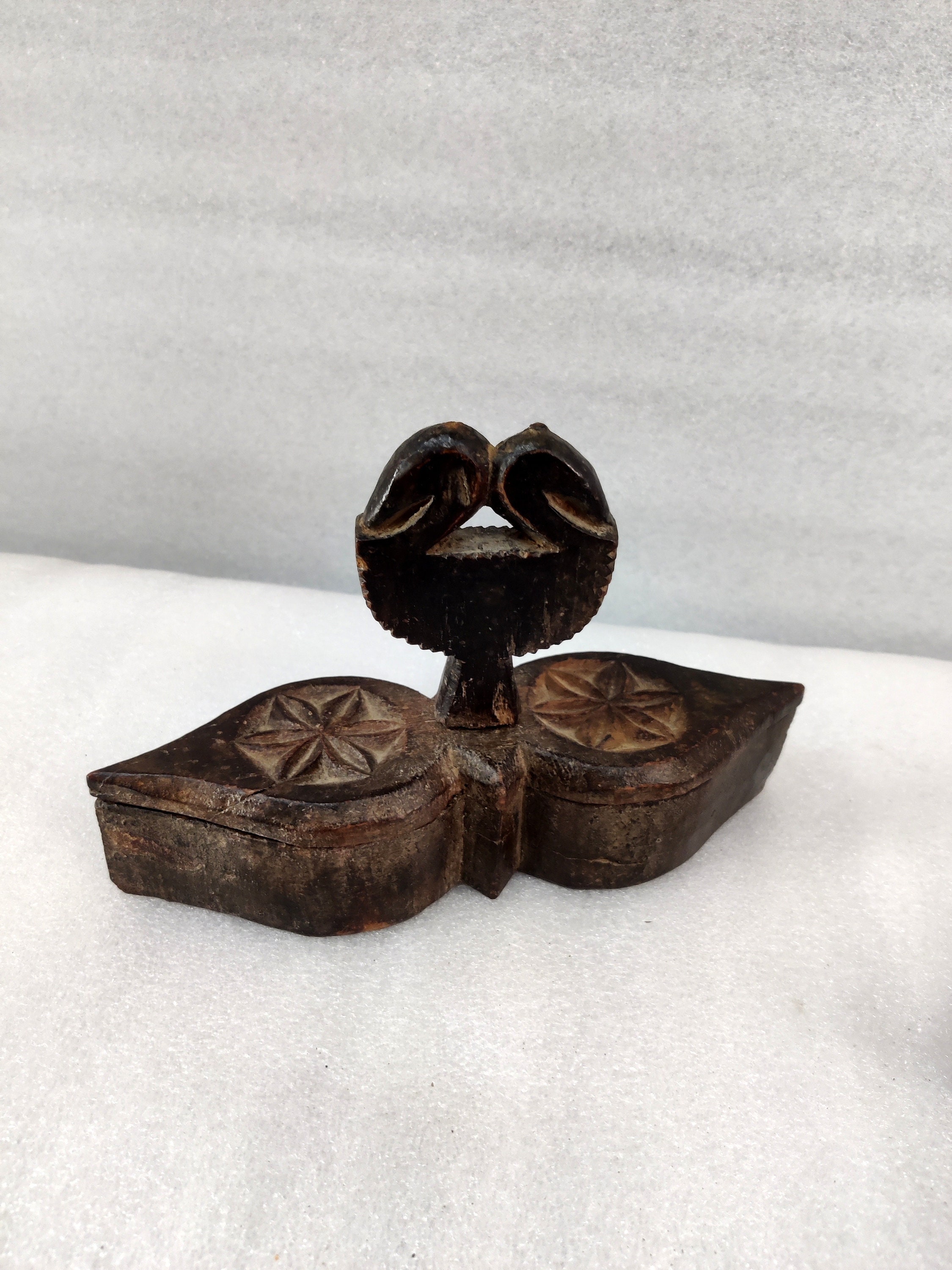 Antique Carved Wooden Spice Tikka Box Wooden Kumkum Box 2 Compartment ...