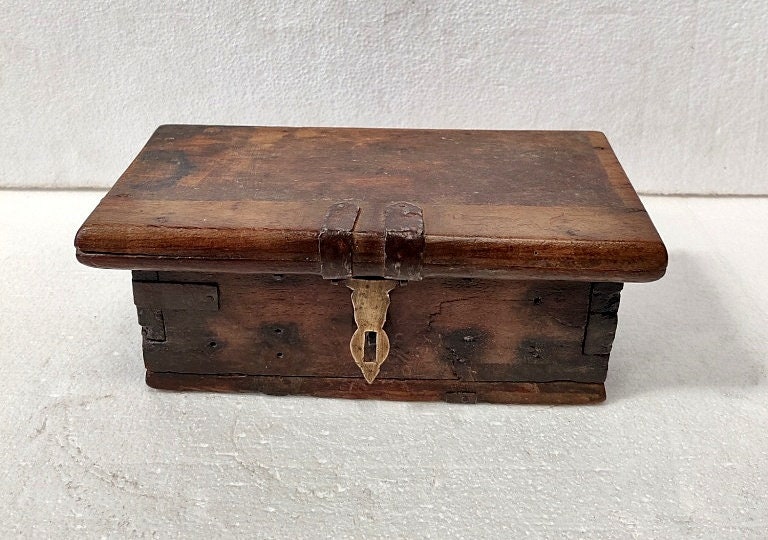Antique Wooden Lock Box Vintage Wood Storage Box Wooden Safe Cash Box ...