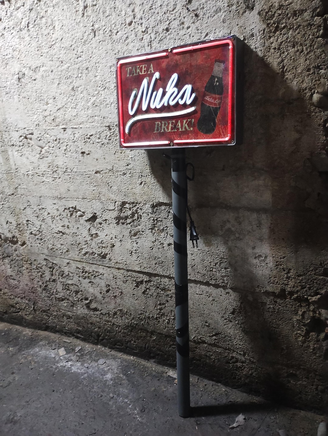 Fan-art Replica Nuka-breaker for Cosplay Props From Game Props for ...