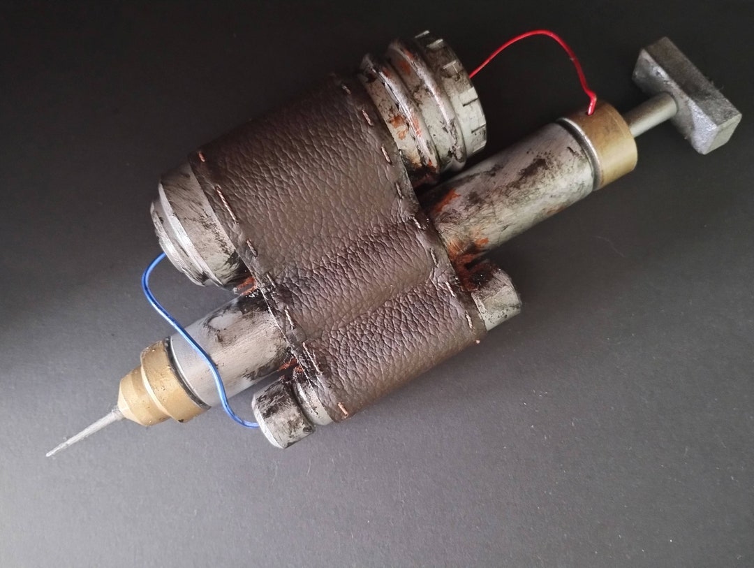 Replica Psycho Prop From Fallout, Tranquilizer With an Identical ...