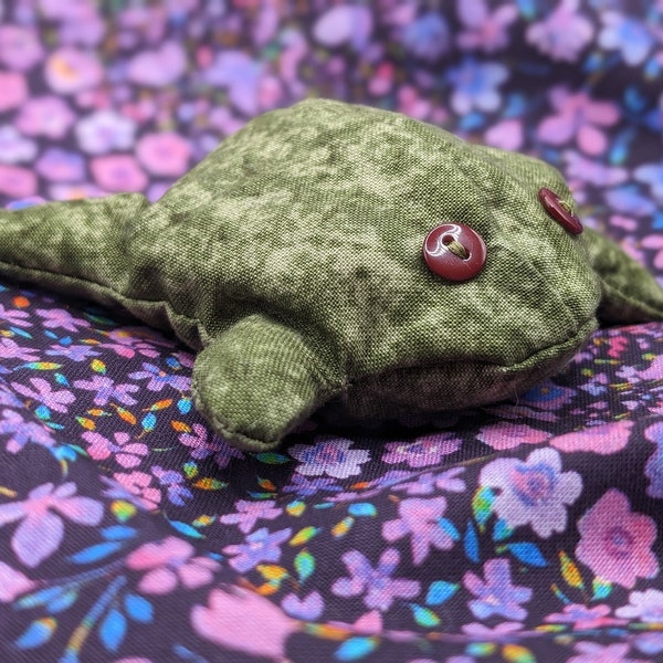 Frog and Toad Plush - Etsy