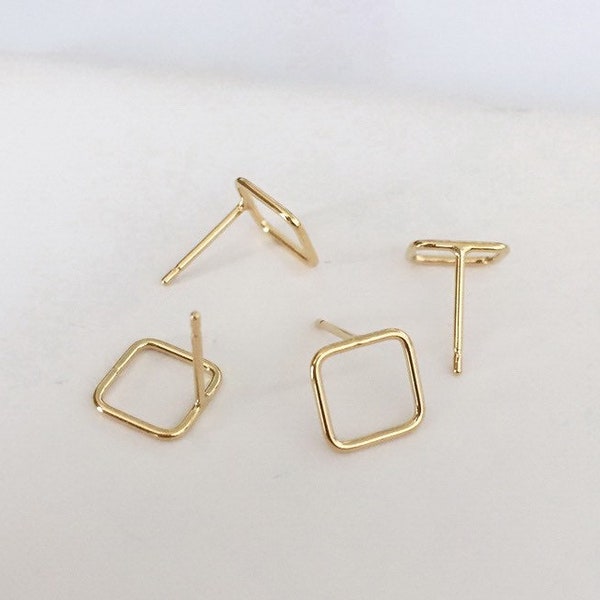 Post Earrings - Etsy