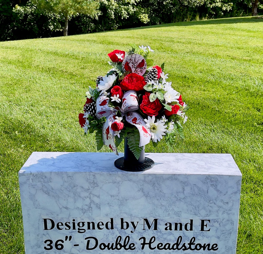 Cardinal Sign in Christmas Cemetery Vase, Vase, Memorial Cemetery Vase ...