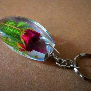 Real Rose in Resin Key Chain - Etsy