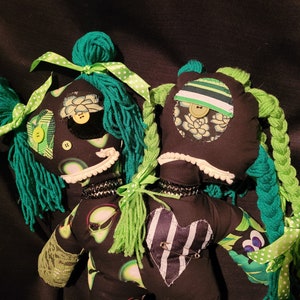 Siamese Twins Intention/ Dammit Dolls Voodoo Therapy Doll Horror Green and Black Aliens - Etsy