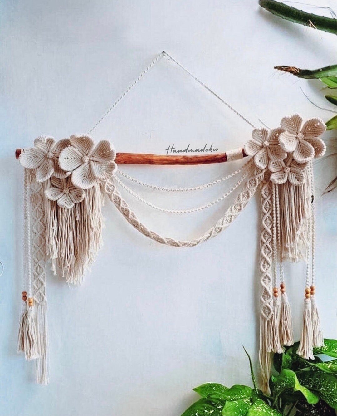 Extra Large Macramé Flowers Wall Hanging With Tassel, Woven Wall ...