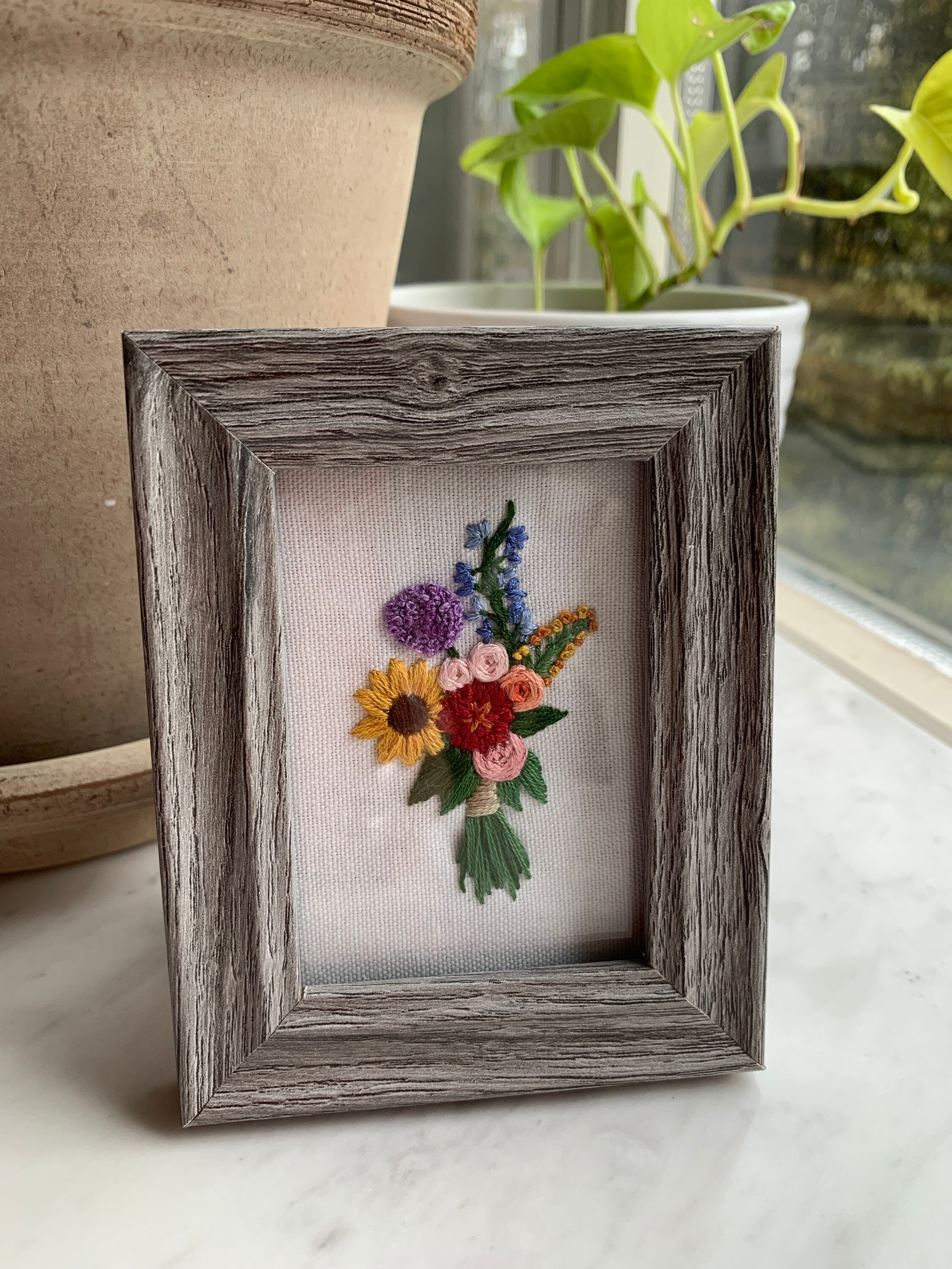 Bouquet Embroidery in Mini Frame - Etsy
